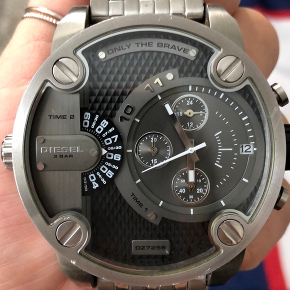 Diesel | Accessories | Diesel Only The Brave Little Daddy Dz7259 Watch ...
